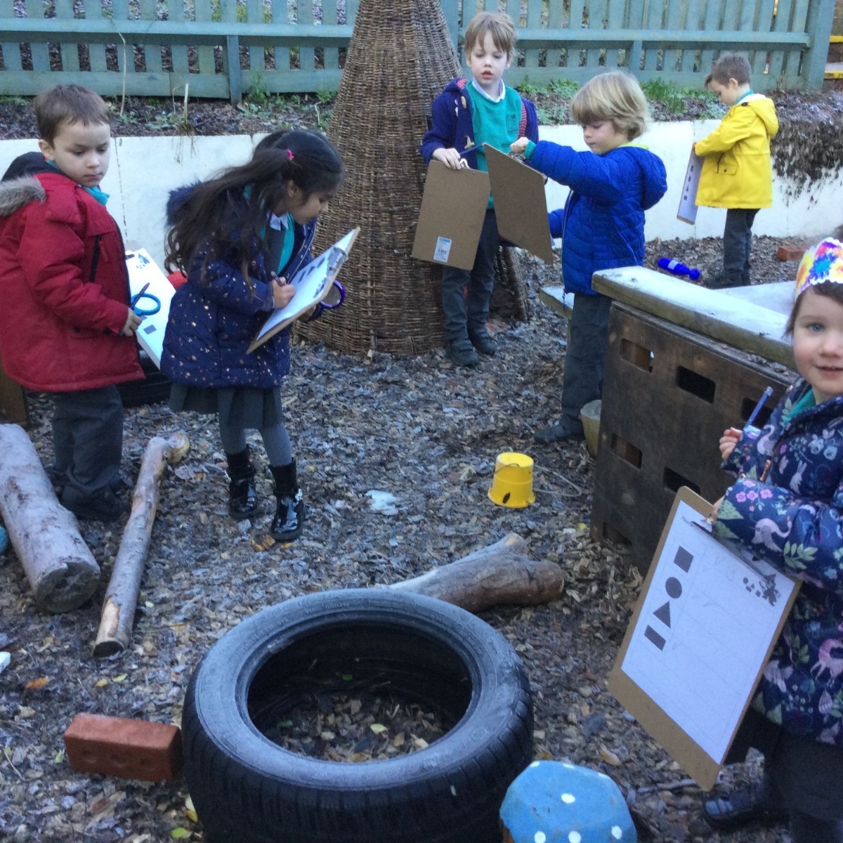 Highfield CE Primary School - Shape hunting